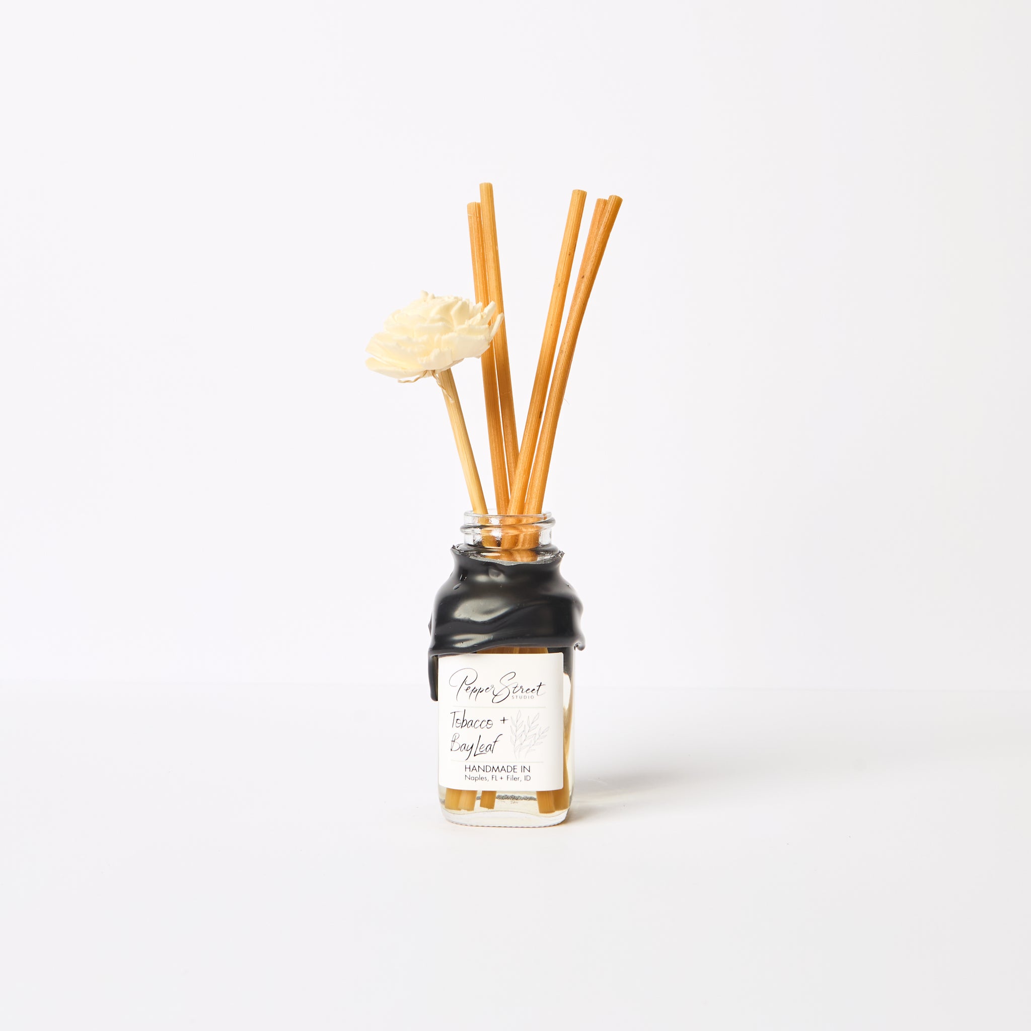 Tobacco + Bay Leaf Tini Room Diffuser